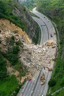 GURU CEMERLANG: Karangan laras SAINS