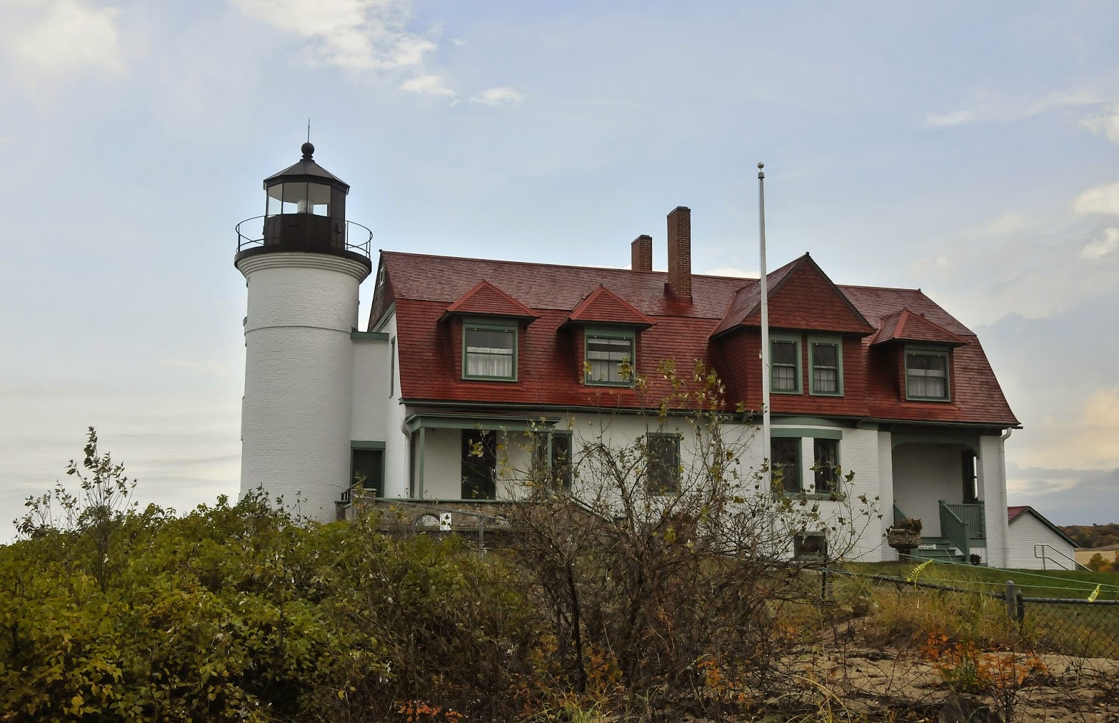 WC-LIGHTHOUSES: POINT BETSIE LIGHTHOUSE-MICHIGAN