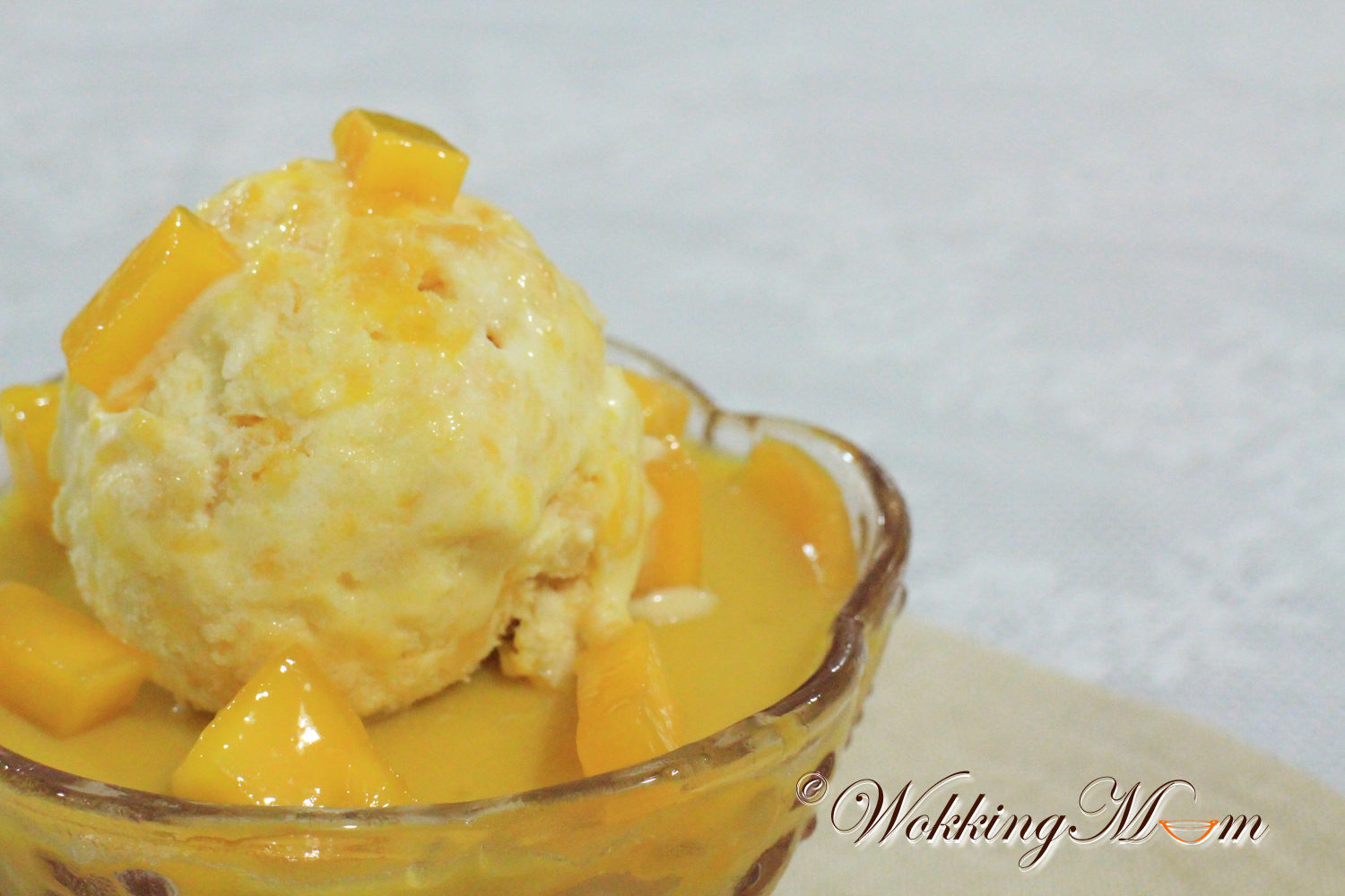 Let's get Wokking!: Mango Pudding with Mango Ice Cream 芒果布丁 | Singapore ...