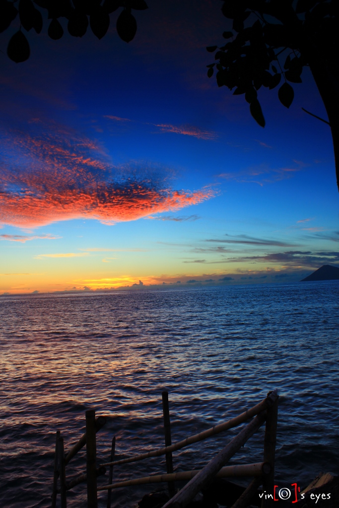 My Eyes My Imagination: Amazing Sunset at Manado Beach, North Celebes