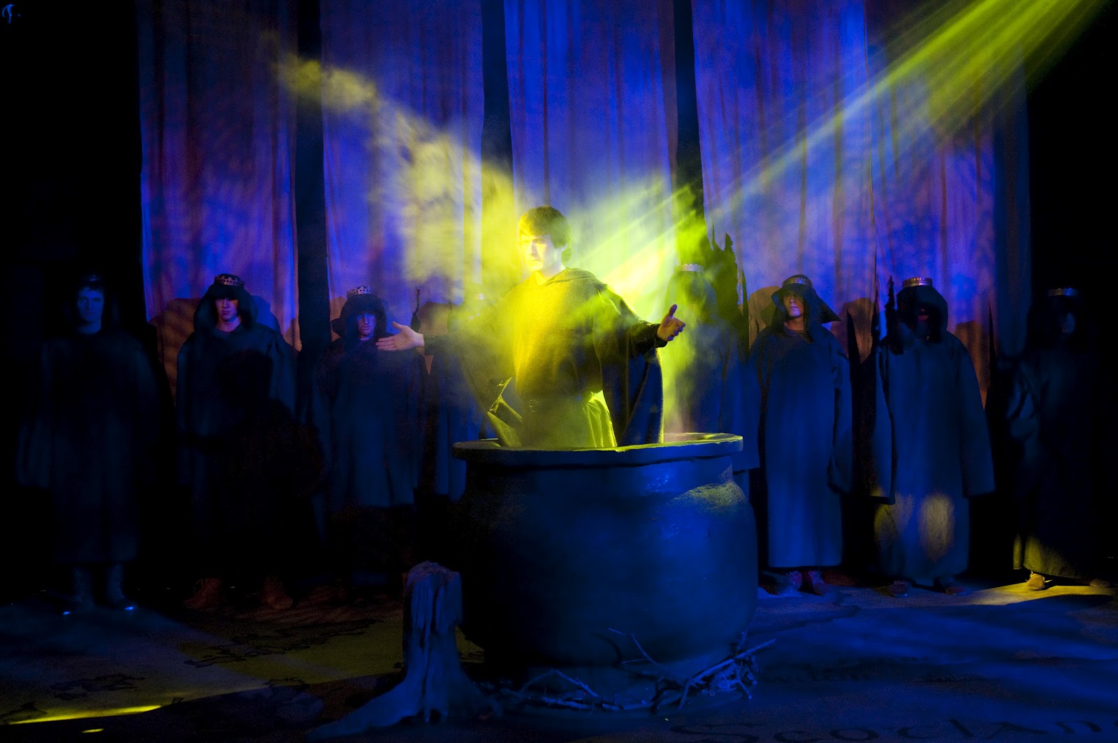 The Theatrical Designs of Gary Benson: Macbeth--Scene Design