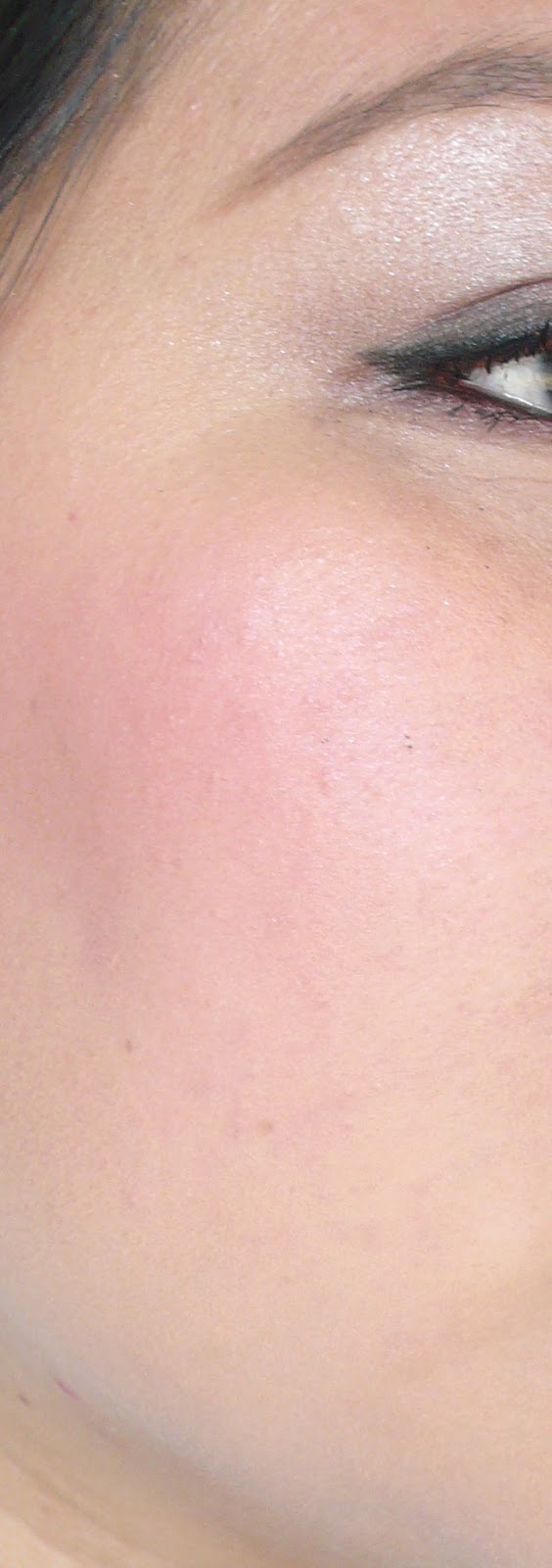 Fishball's corner!!: Physicians Formula Happy Booster Blush in 7324 Natural