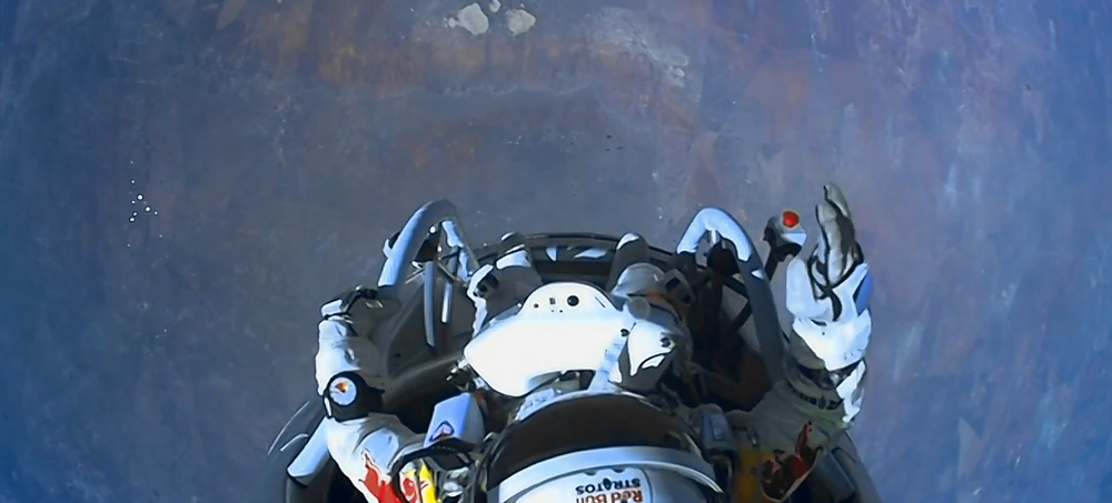 Right with The Ship: THE RED BULL STRATOS
