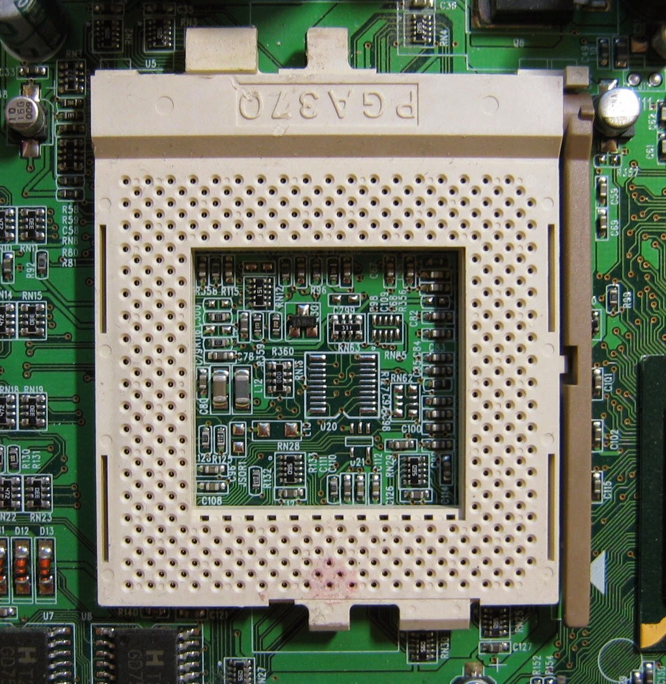 La Tecnología: Cómo se llama el Sitio donde se Inserta el Procesador?