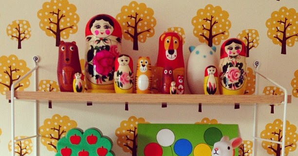 The Russian Store: Nesting Dolls on Shelves - Decorating your home with ...