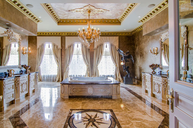 Versailles of Vaughan