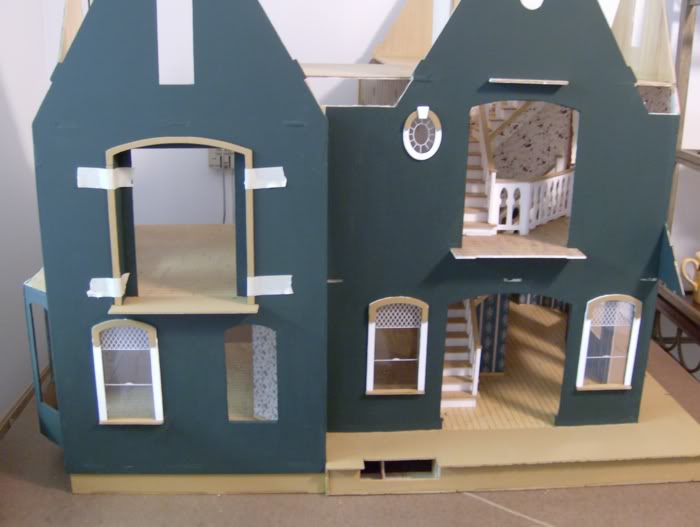 More Minis Dollhouses: The Garfield Dollhouse Day 12