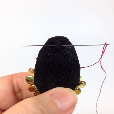 How to Make a Jump Ring Bail for Beaded Cabochon Pendants / The Beading Gem