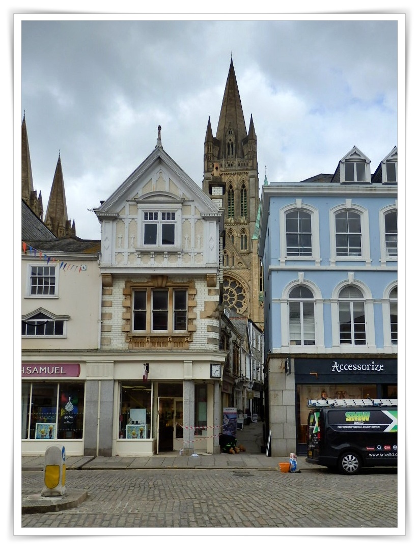 Mike's Cornwall: Let Off The Lead In Truro and The Victoria Gardens ...