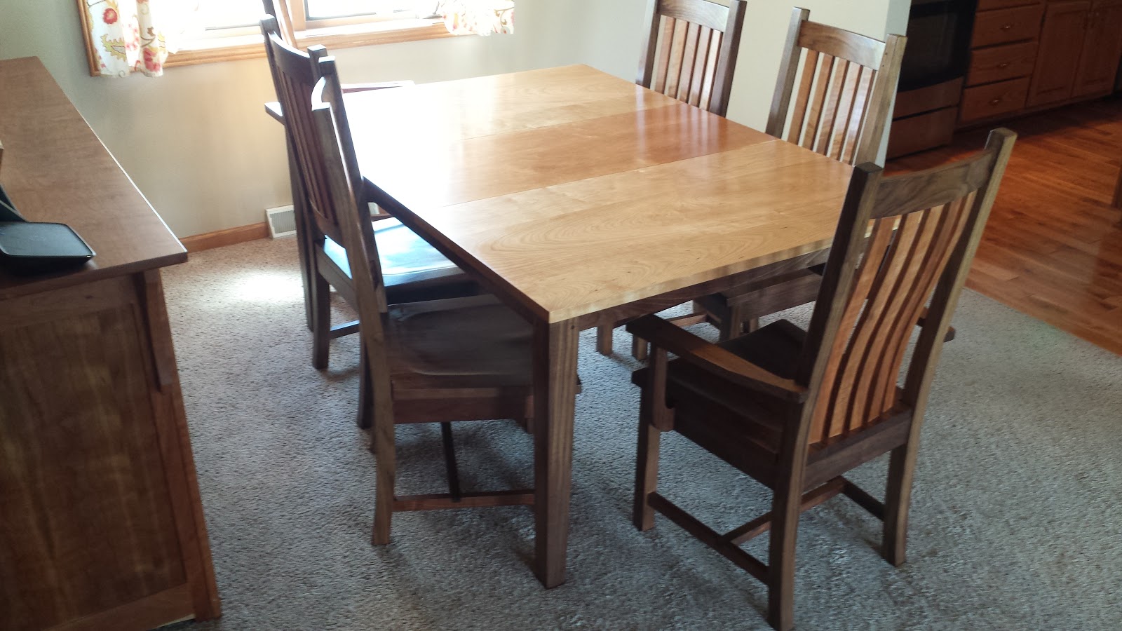 Westfall Woodcraft: Dining Set Tutorial #7 - Cherry and Walnut Dining Table