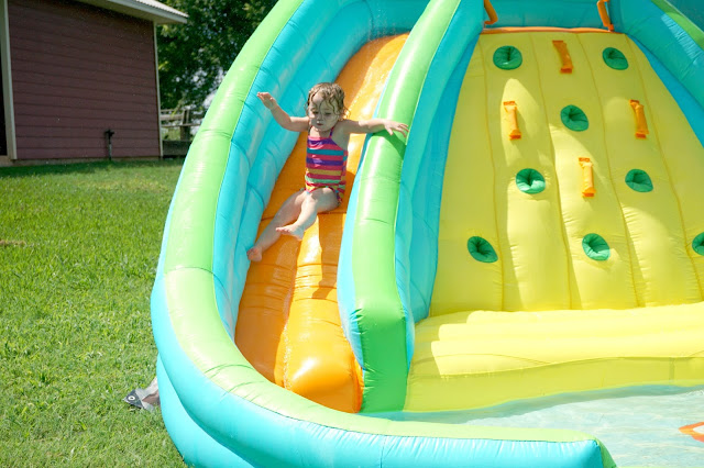 * Little House in the Country: Byyeeeee Summerrrrrrr!