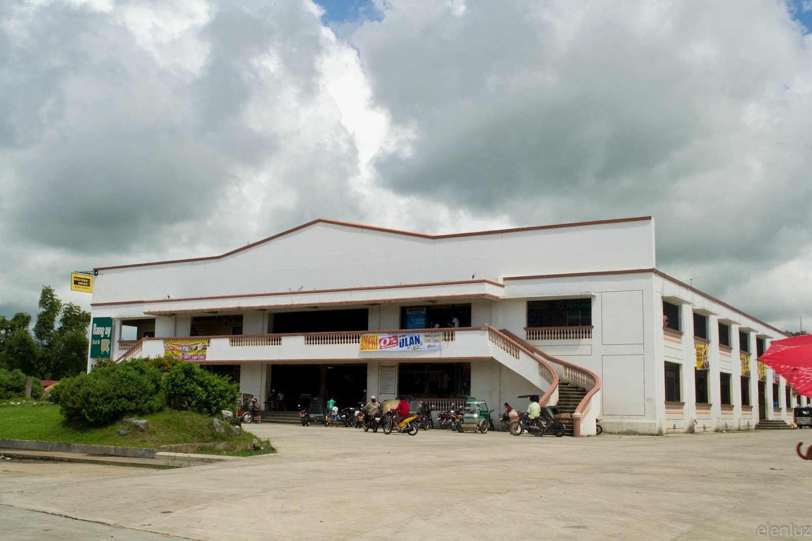 I wonder. I get lost. I wander.: Magsingal, Ilocos Sur