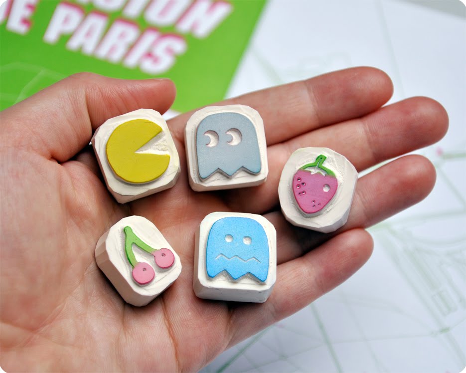 Memi The Rainbow: Another geekery: Pacman rubber stamps