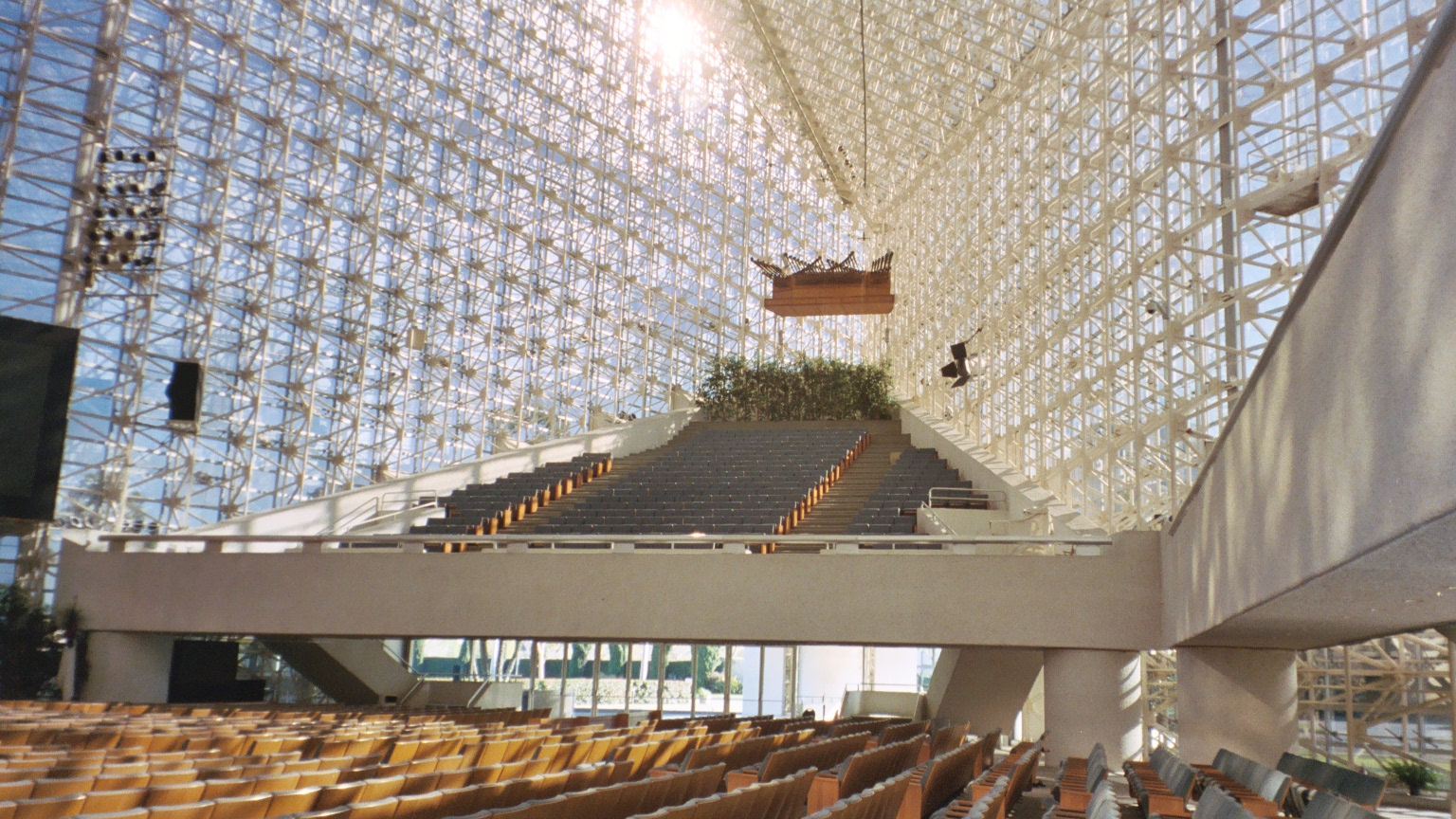 Smooth & Savvy Travels: The Crystal Cathedral