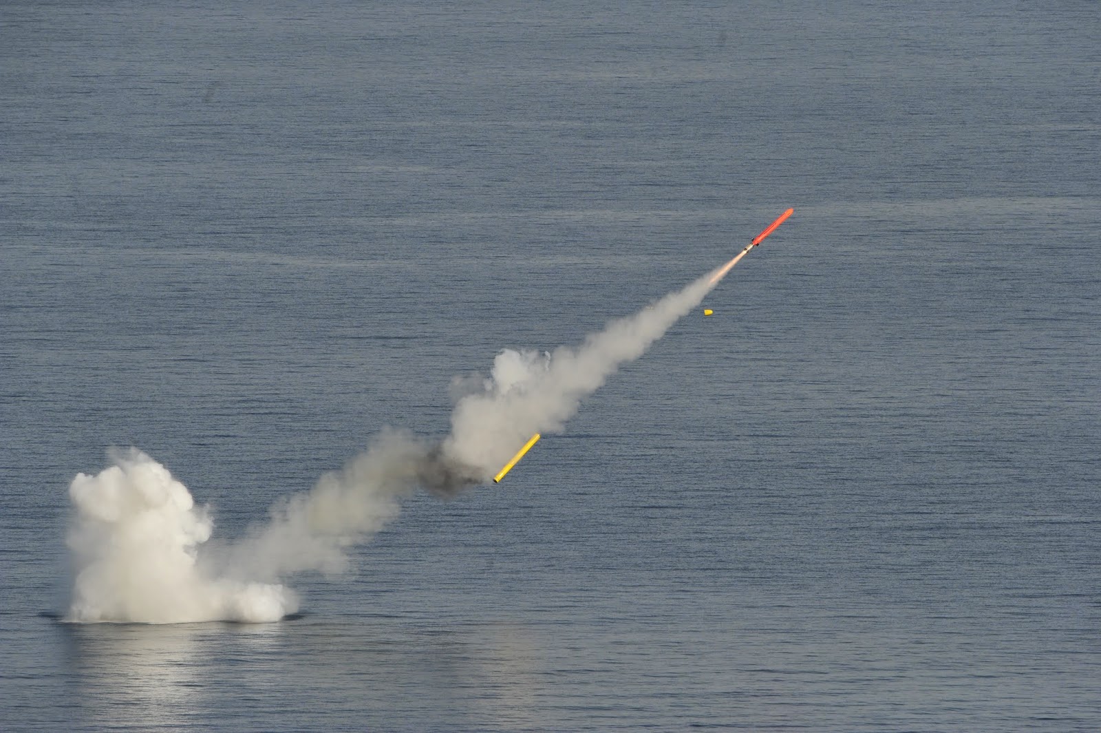 Full Frame: Singapore Navy's New Submarines - HDW Type 218SG