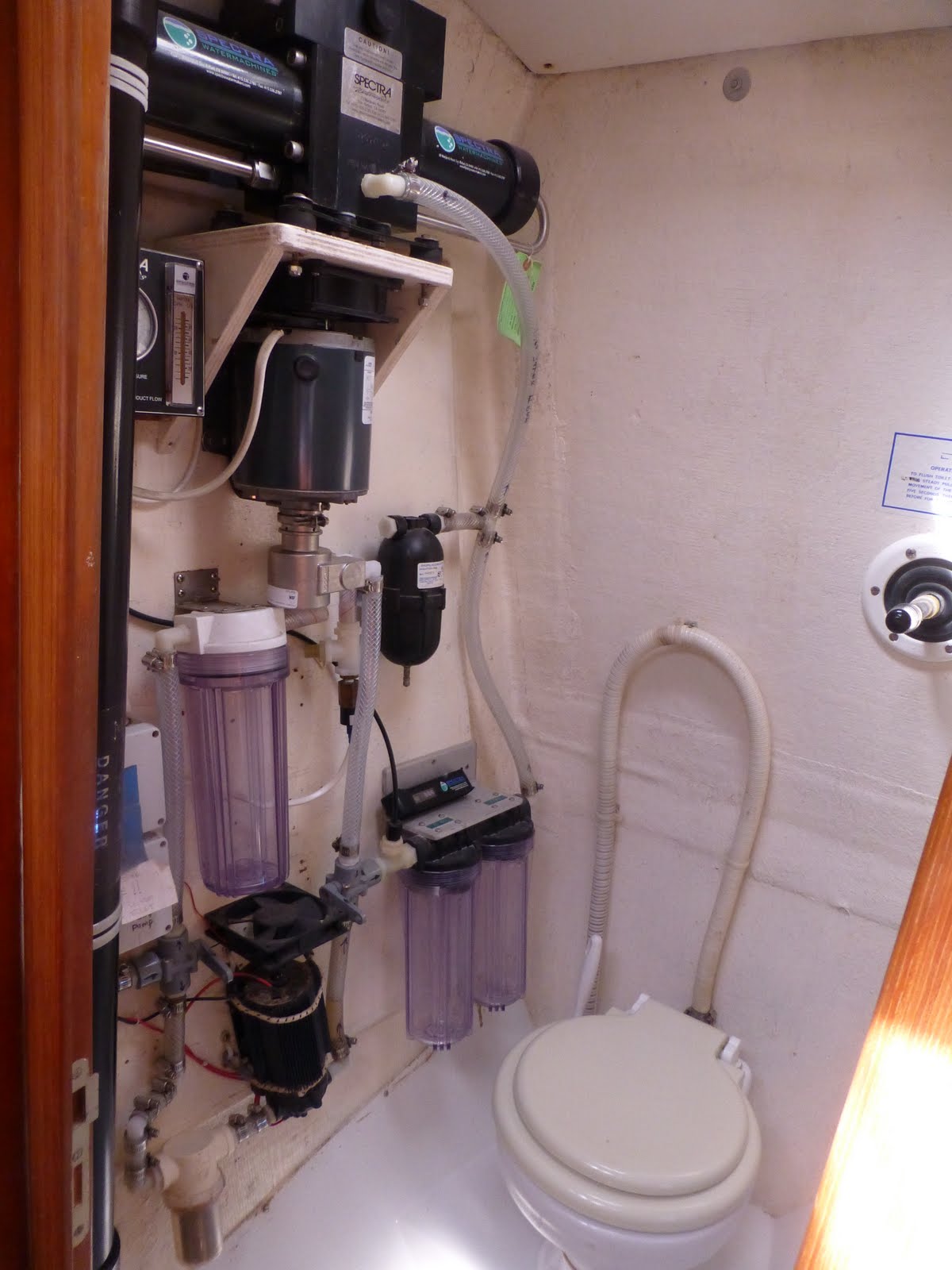 Magic, a Privilege 39' Catamaran, is SOLD: Interior Layout & Accommodations