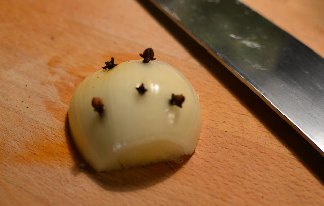 Læknirinn í eldhúsinu : Gómsæt fiskibaka með keilu, þorski, laxi og ...