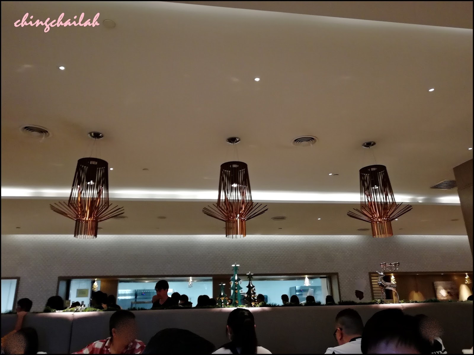 Simple Living In Nancy: Buffet Dinner & White Christmas Decorations At ...