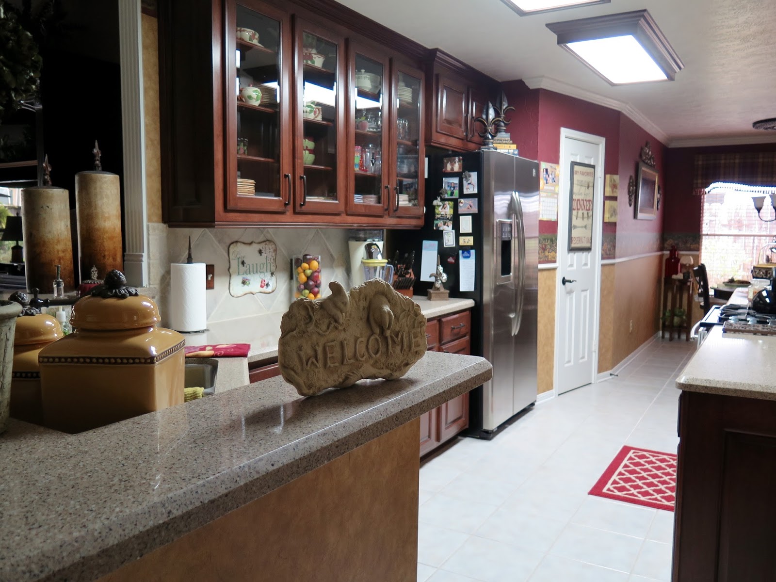 Life By The Pool. . .it's just BETTER!: Real Life Everyday Kitchens