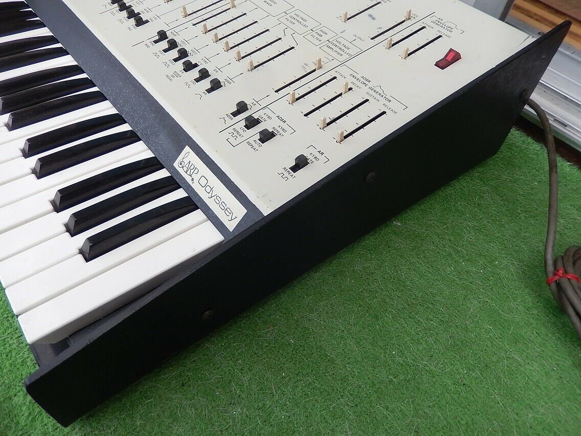 MATRIXSYNTH: White ARP ODYSSEY 2800 (MK I ORIGINAL)