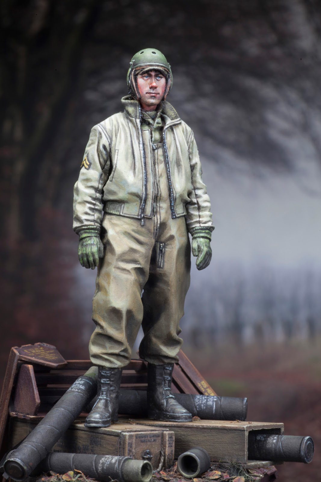 PERSPECTIVES IN MINIATURE: Alpine Miniatures - US Tankcrew, Ardennes 1944