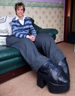 The Woman with the Giant Legs ~ Believe it Or Not