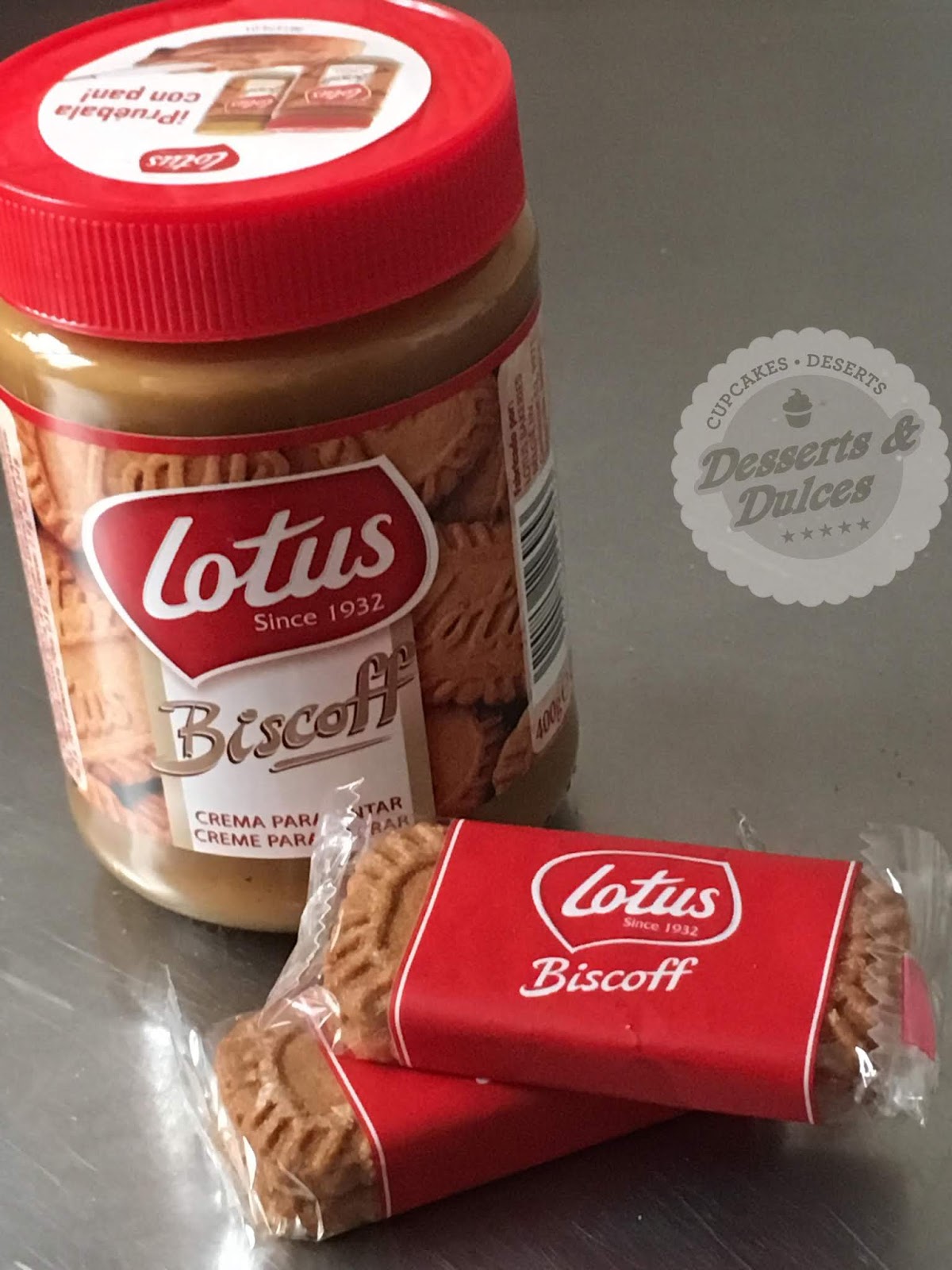 Desserts & Dulces: Cheesecake de crema Lotus.