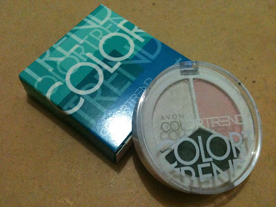 Papinho de amiga: Review: Trio de sombras rockstar- AVON COLOR TREND