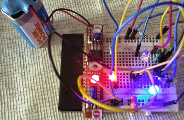 Ultrasimple Multicolor Flashing LED Circuit Diagram
