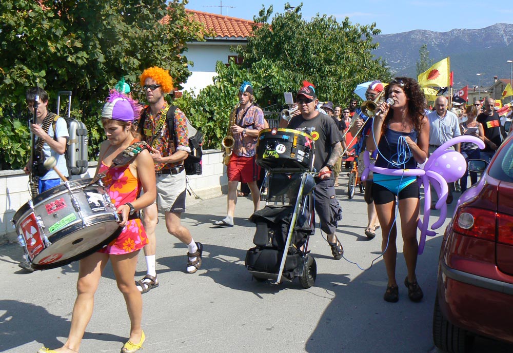 Marcha a Garoña. ¡Lo hemos conseguido! – Ecologistas en Acción Huesca