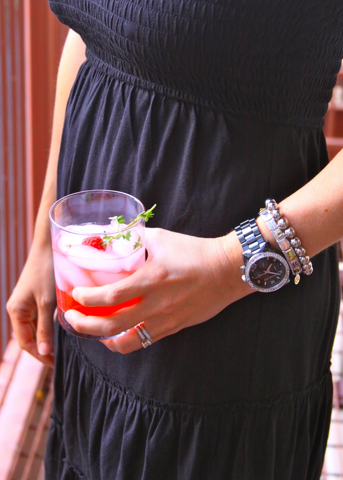 foodie fridays: raspberry thyme smash - The Curious Plate