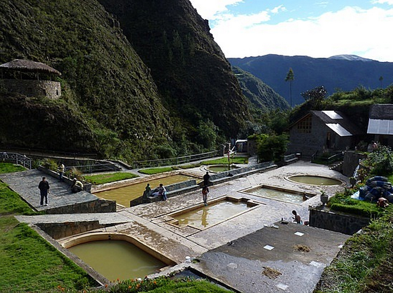 Architecture 401: Precedent: Thermal Springs In Peru