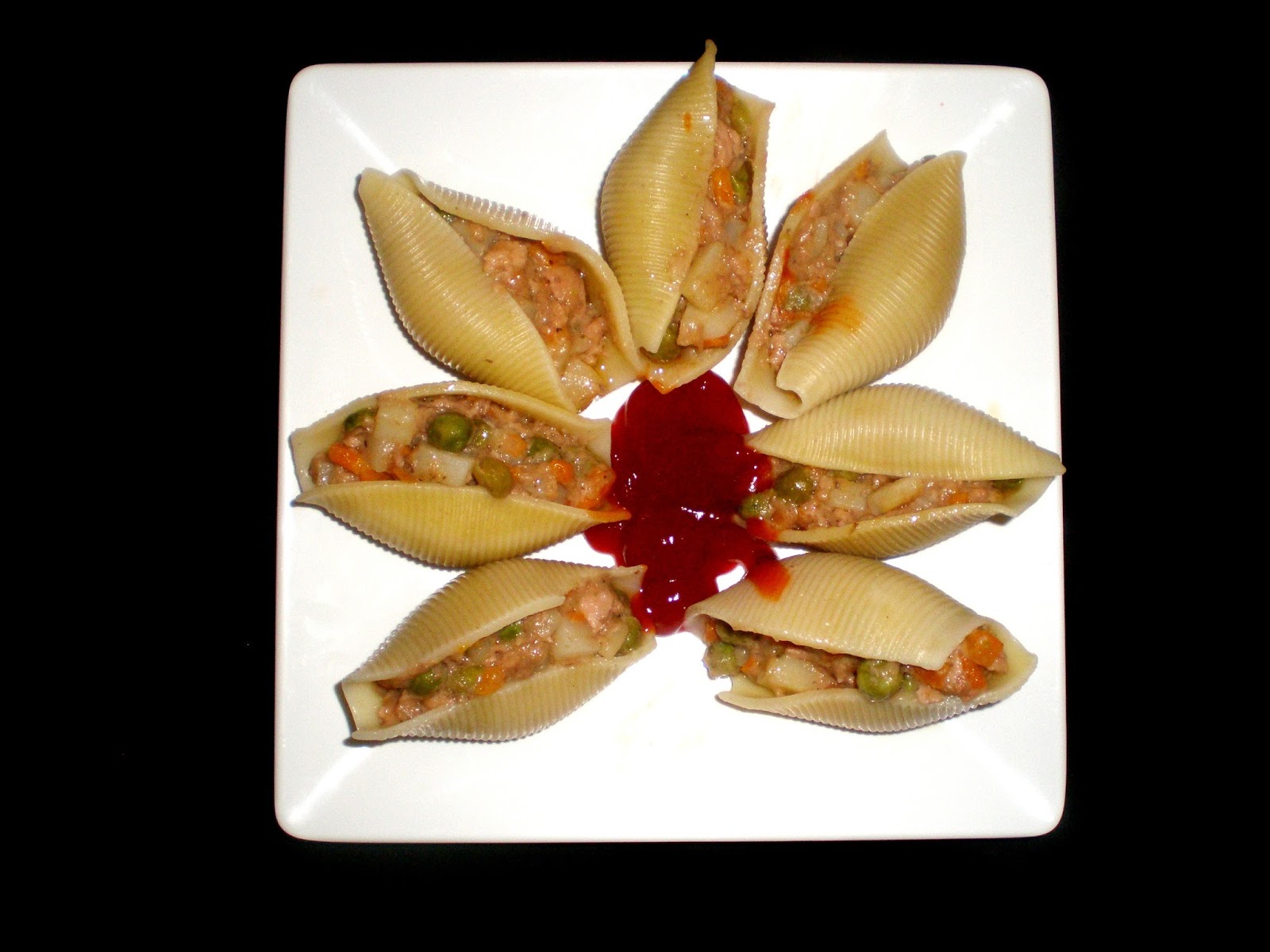 Insights: STUFFED MACARONI SHELL