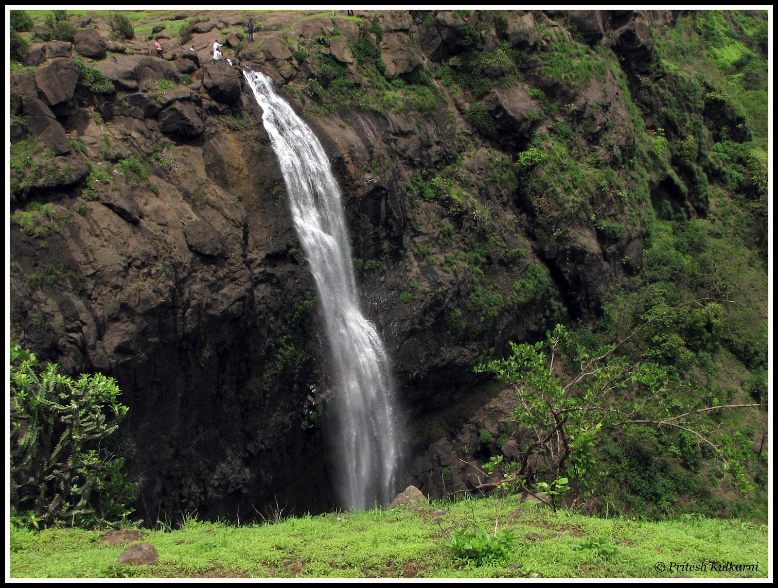 Travel blogs: Day Picnic to Madhe Ghat (मढे घाट)