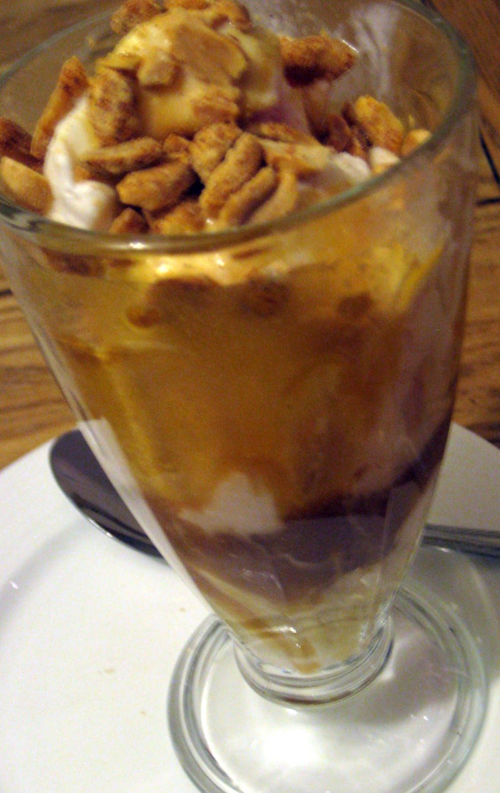 Serena's Medium Rare: Toffee Ice-cream Sundae