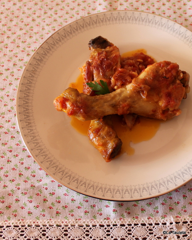 Pollo de Corral en Salsa - La Tauleta