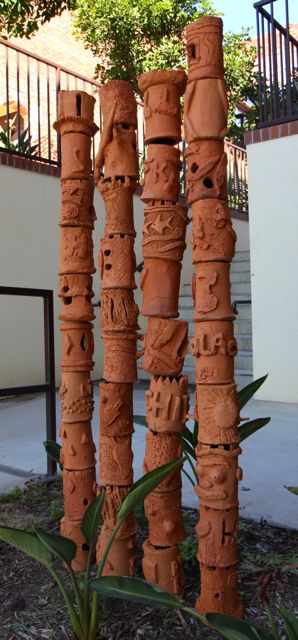 tssyr7art: Totem Poles - Ceramic creations