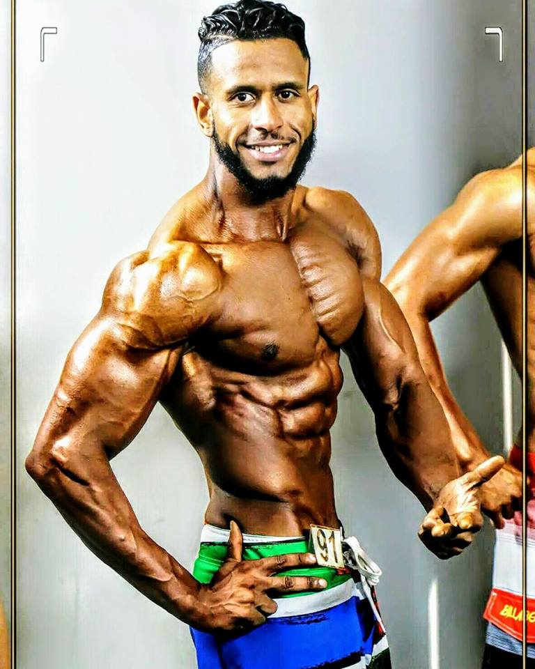 world bodybuilders pictures: libyan oiled muscles man ali youniss in ...