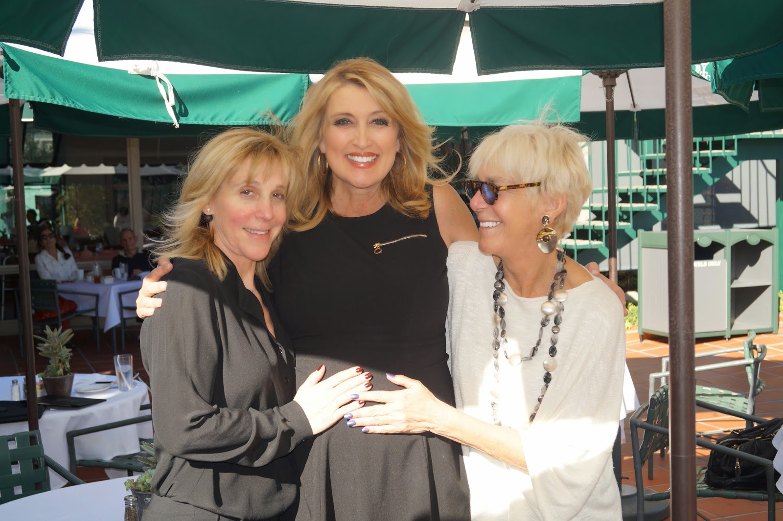 HOLLYWOOD SUE CAMERON: WENDY BURCH BABY SHOWER PART TWO!!!!