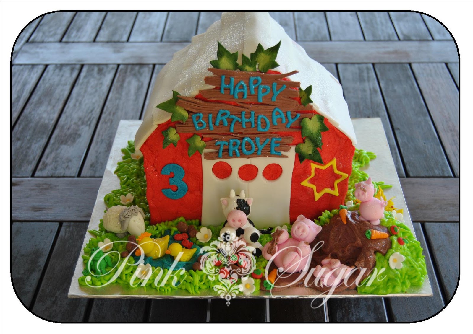 Pink Sugar: Barn Cake...