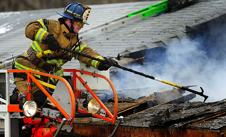 MEC&F Expert Engineers : ELECTRICAL FAILURE IN AN INTERIOR WALL ABOVE ...