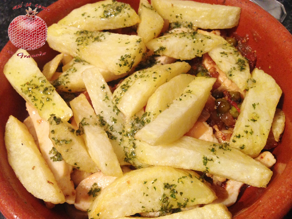 Así se come en Granada.: Guiso de pollo