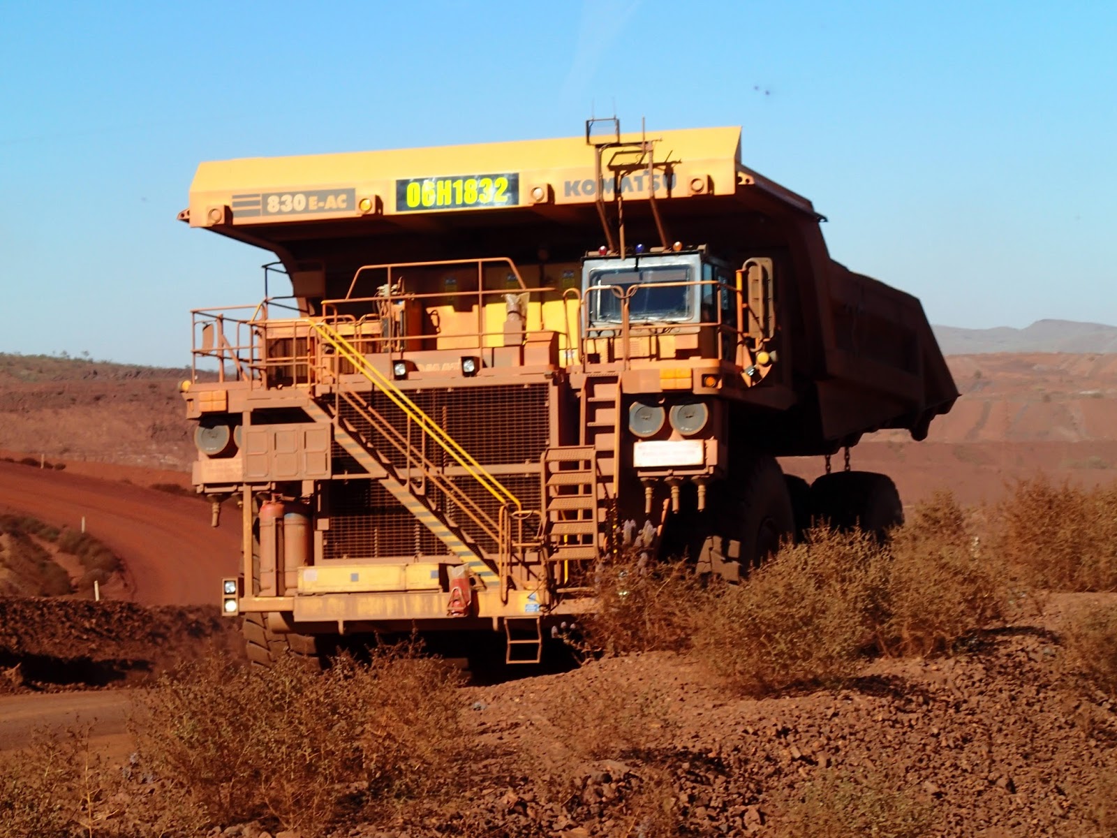 Tom Price mine visit and ride to Exmouth