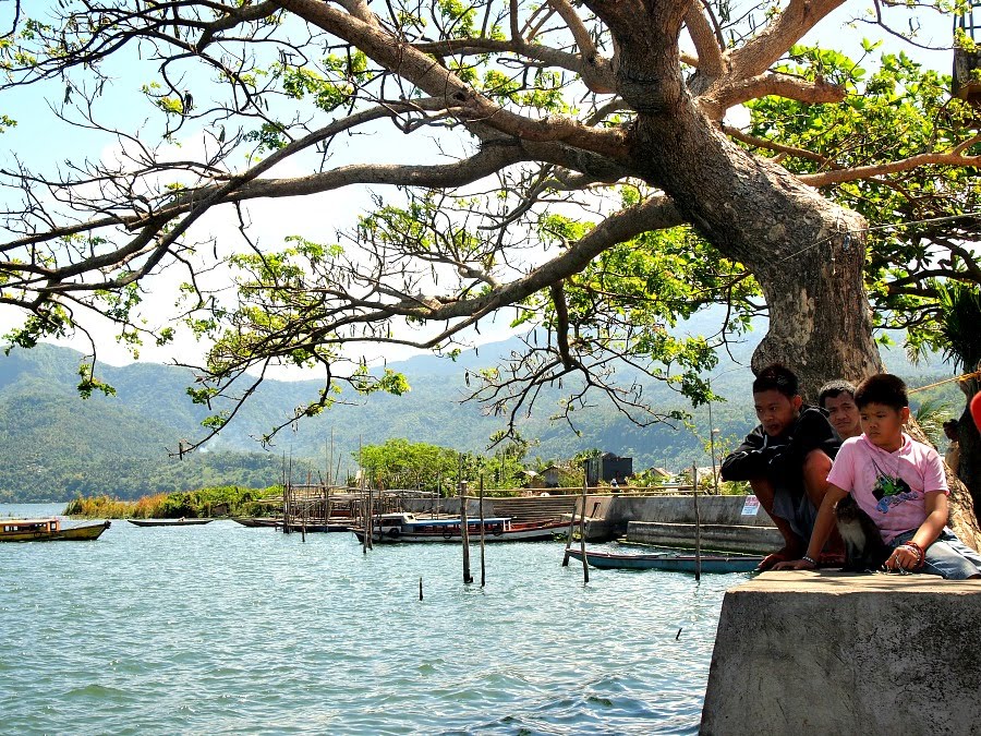 Lake Buhi, Camarines Sur by lovemindanao