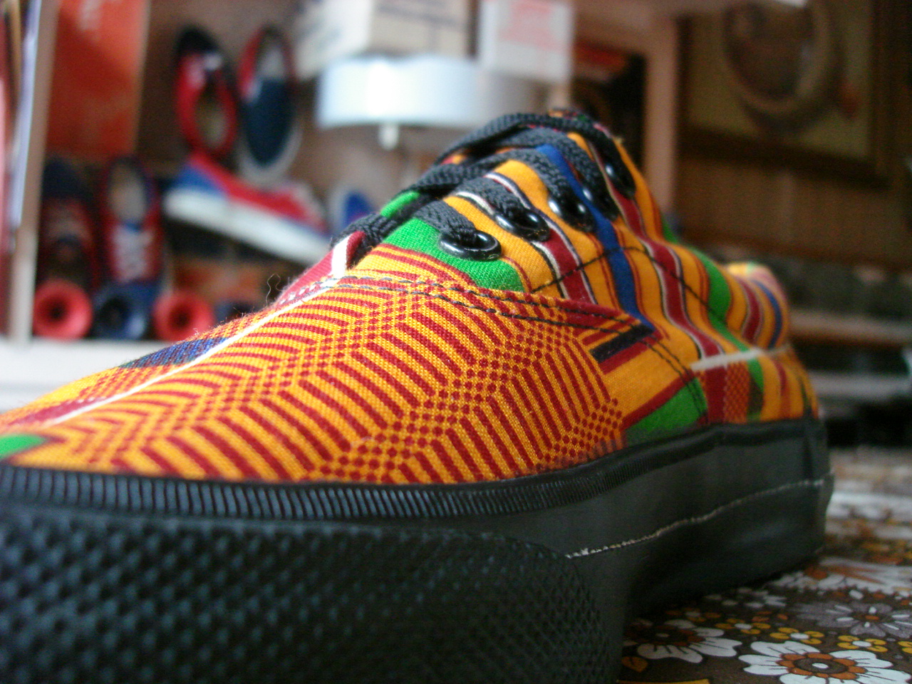 theothersideofthepillow: vintage CONVERSE native african prints KENTE ...