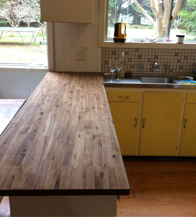 kitchen benchtop transformation with worx multitool