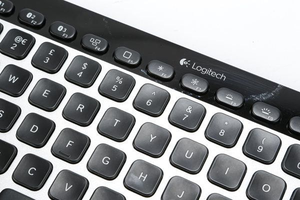 Logitech K811 Bluetooth Easy Switch Keyboard Review