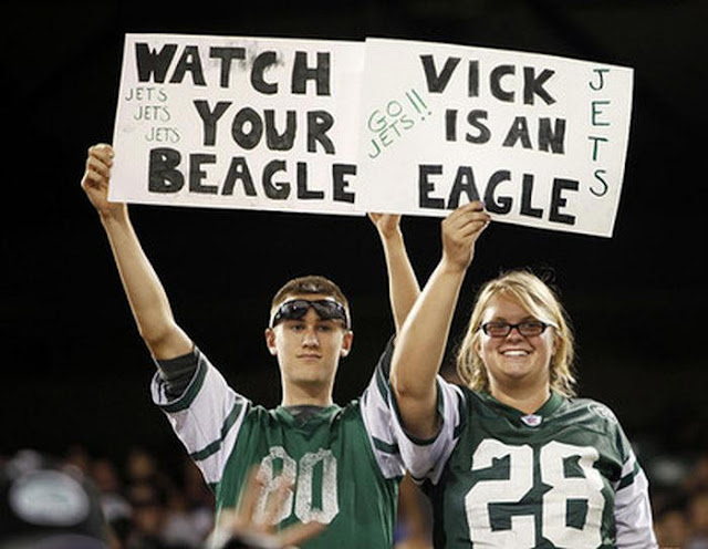 20 Funny Sports Fan Signs | Funny Signs