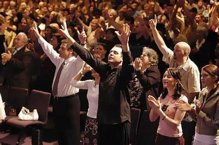 .: EL PELIGROSO AVANCE DE LAS SECTAS PENTECOSTALES (PARTE I)