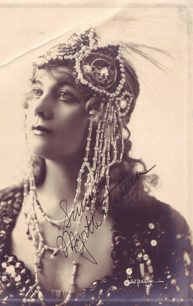 Beautiful Portraits of American Silent Film Movie Actresses With Their ...